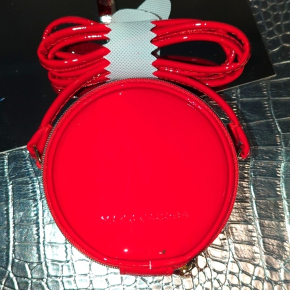 Marc Jacobs | Bags | Marc Jacobs Red Patent Crossbody | Poshmark